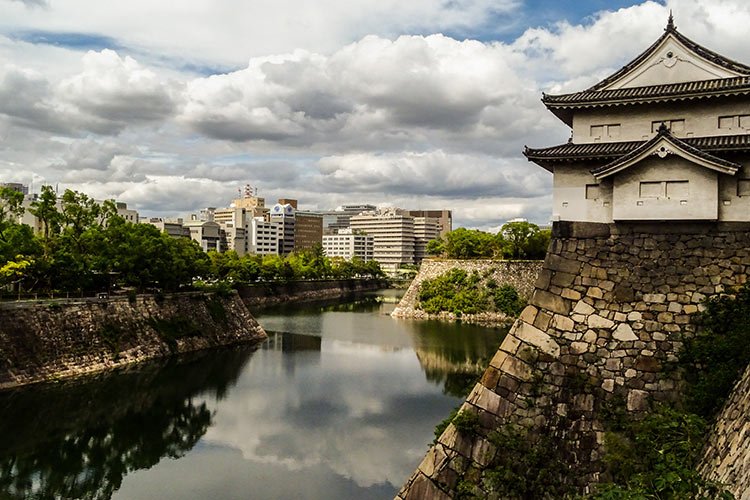 Il Castello di Osaka, Giappone e il Nishinomaru Garden: guida alla visita